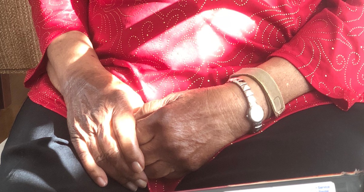 Hands – The Introvert's Escape Maneuver